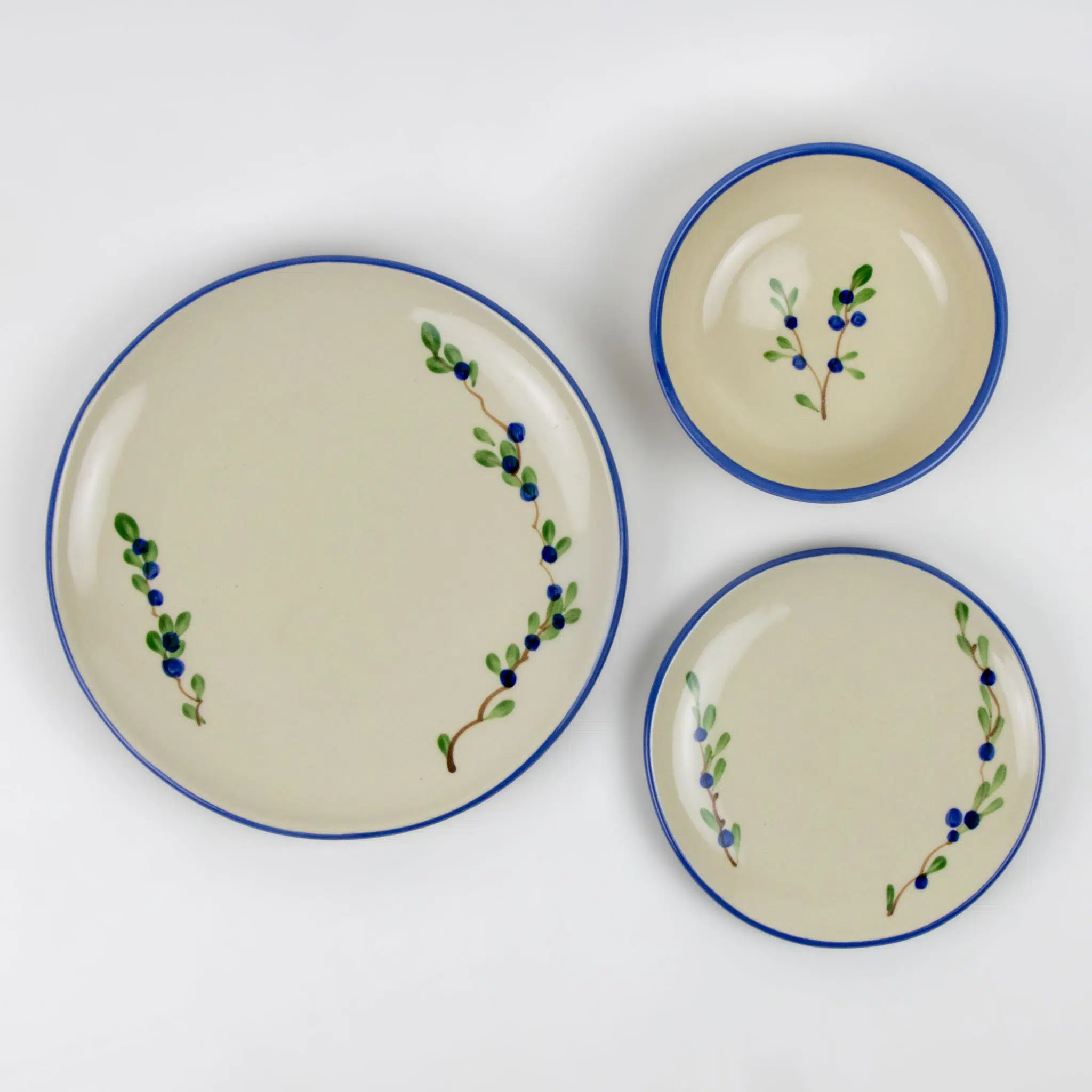 Coupe Dinnerware Sets for Four | Emerson Creek Pottery