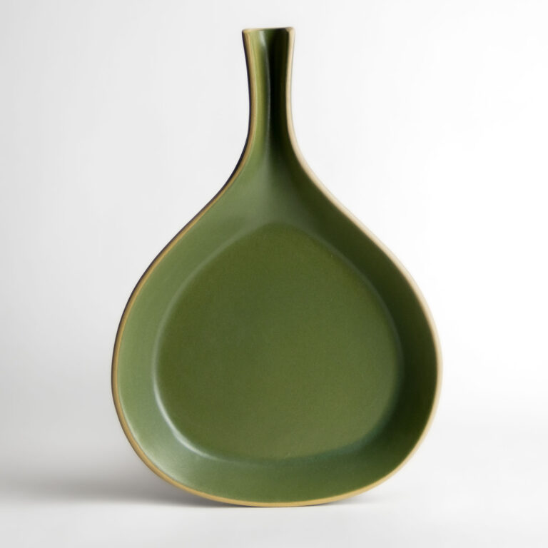 Brookline Skillet Plates | Emerson Creek Pottery