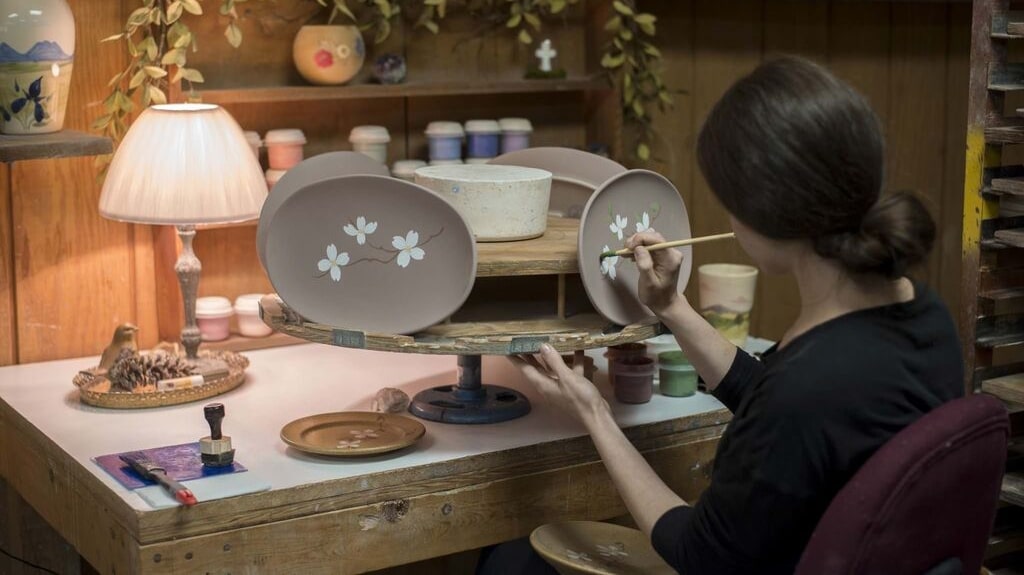 About Us | Emerson Creek Pottery 's Handmade Pottery